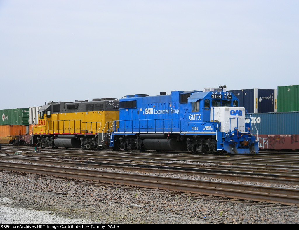 GMTX 2144 and LLPX 2213 Sit in the Yard at Dupo IL